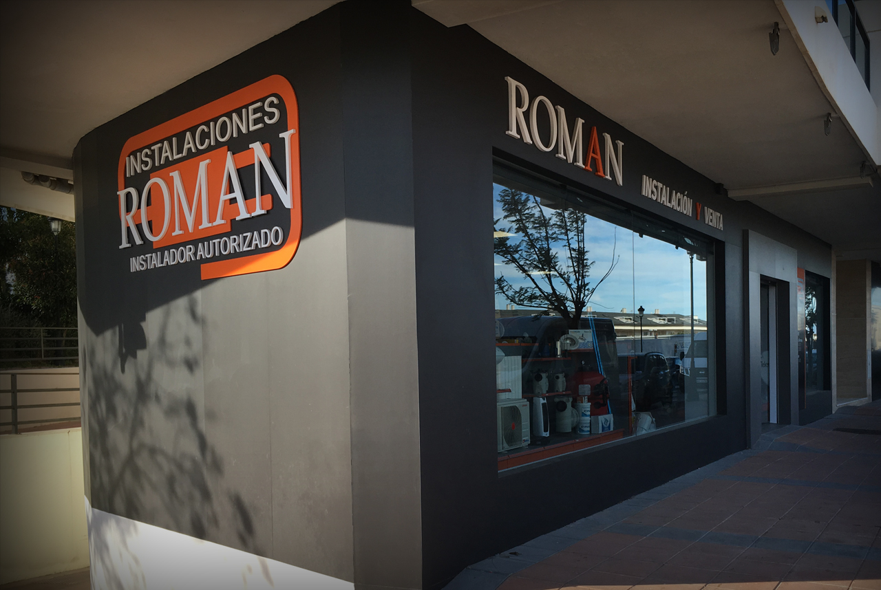 Exposición - Instalaciones Roman